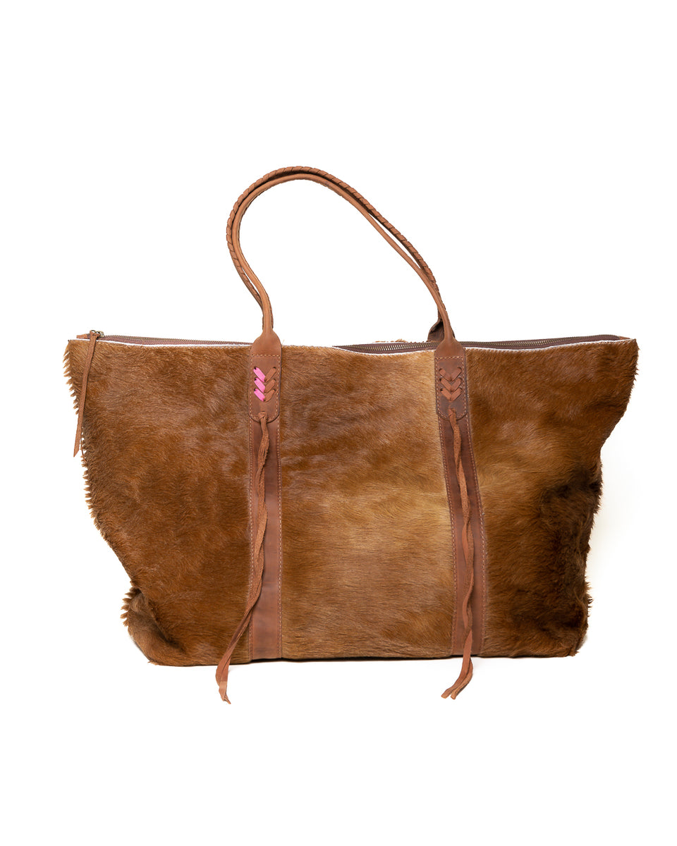Light Brown Cowhide Pata Weekender Bag – Pata Lifestyle